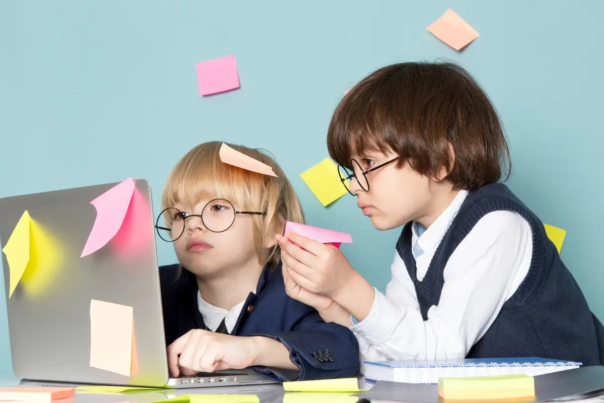 Independent Learning in Children at Little Feet